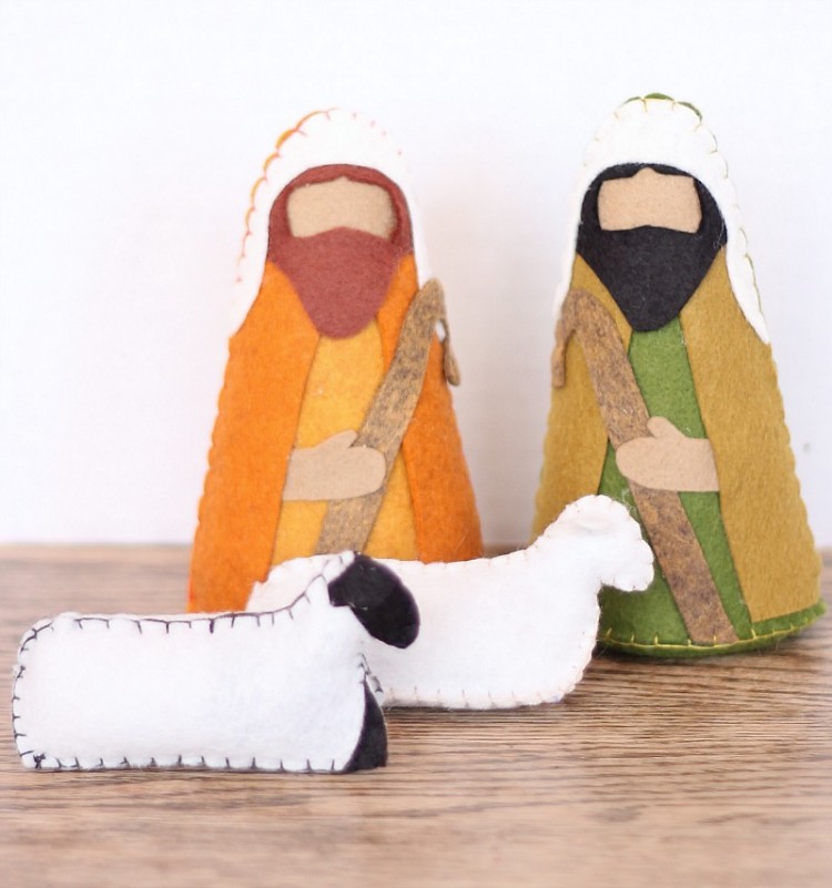 Felt Nativity Set Pattern | Catholic Sprouts