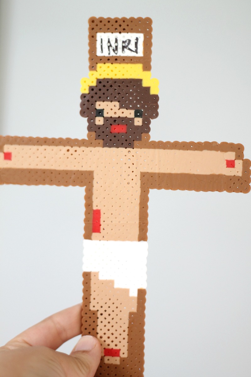 Crucifixion Craft: Cross Stitch and Perler Bead Pattern | Catholic Sprouts